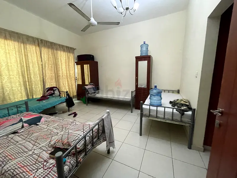 Rooms for rent in Muhaisnah 4 - Shared Rooms rental | dubizzle