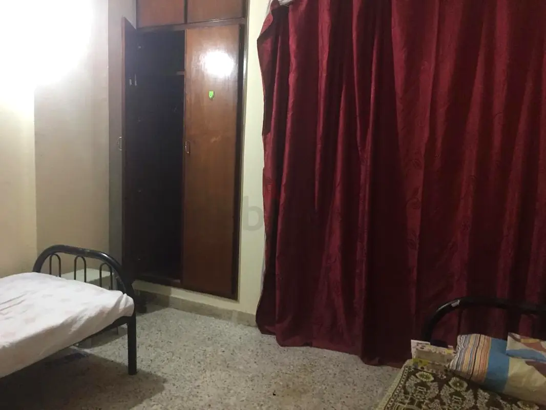 Rooms for rent in Shabiya 11 - Shared Rooms rental | dubizzle