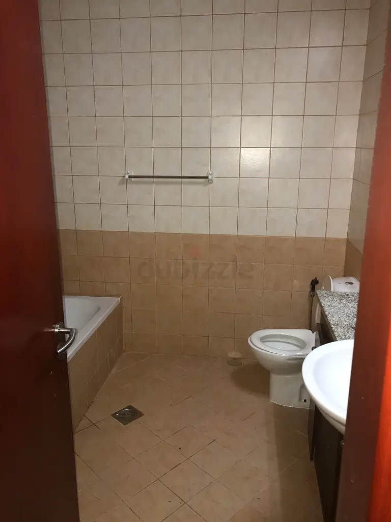 Rooms for rent in Dubai Investment Park (DIP) - Shared Rooms rental ...