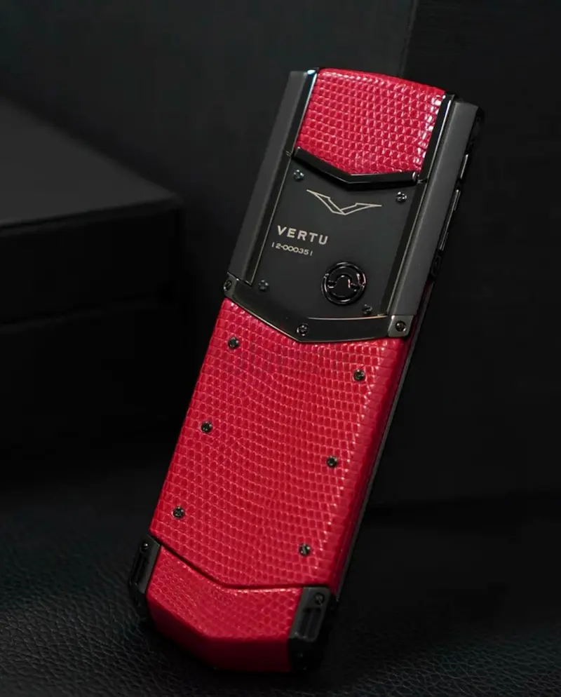 Buy & sell any Vertu online - 14 used Vertu for sale in Dubai | price ...