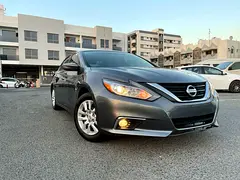 Nissan Altima 2022 Grey