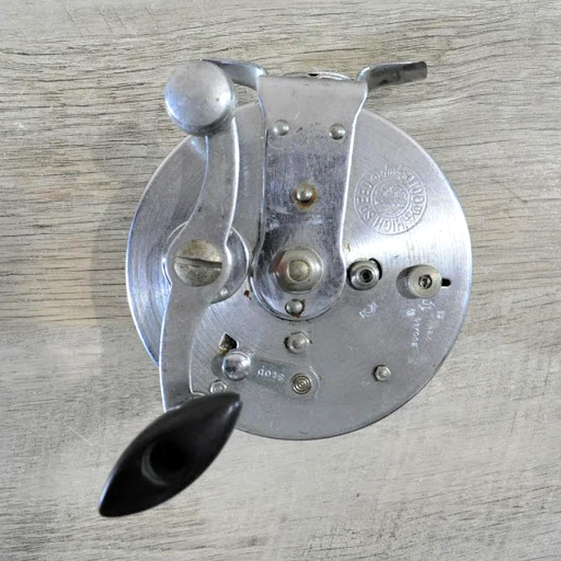 SIDECAST HIGH SPEED BOAT REEL-EASY CASTING | dubizzle