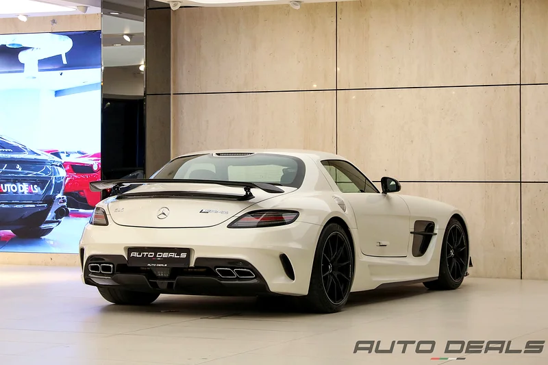 Mercedes Benz SLS AMG Black Series | GCC - 2014 - Very Low Mileage | 6 ...
