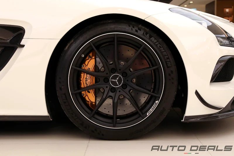 Mercedes Benz SLS AMG Black Series | GCC - 2014 - Very Low Mileage | 6 ...