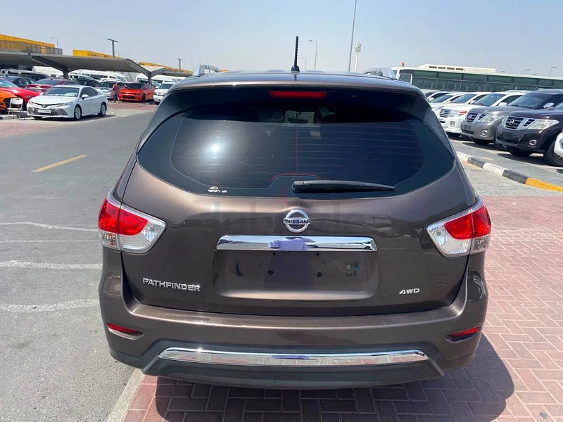 Nissan pathfinder 2016 brown color GCC calen car | dubizzle