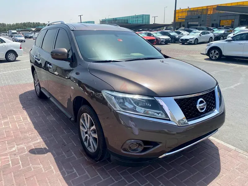 Nissan pathfinder 2016 brown color GCC calen car | dubizzle