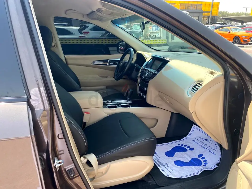 Nissan pathfinder 2016 brown color GCC calen car | dubizzle