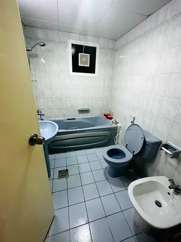 Room Apartments for rent in Hamdan Street - Shared Flats rental | dubizzle