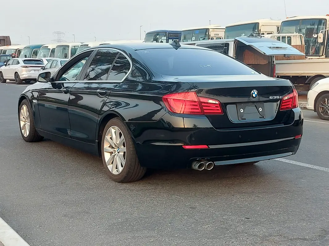 BMW 528i - 2010 - BLACK WITH BEIGE INTERIOR CLEAN CAR FRESH JAPAN ...