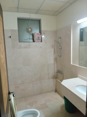 Rooms for rent in Al Refaa - Shared Rooms rental | dubizzle