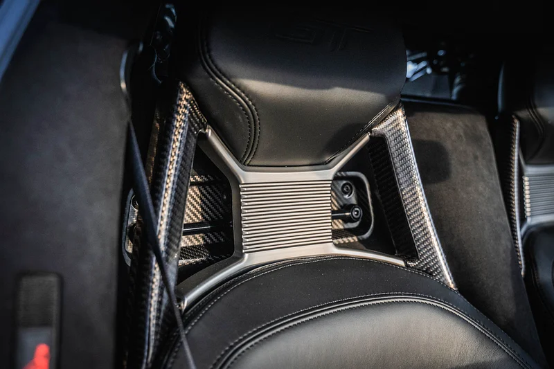 Ford GT LIQUID CARBON 1 OF 25 + FULL CARBON BODY !!! | dubizzle