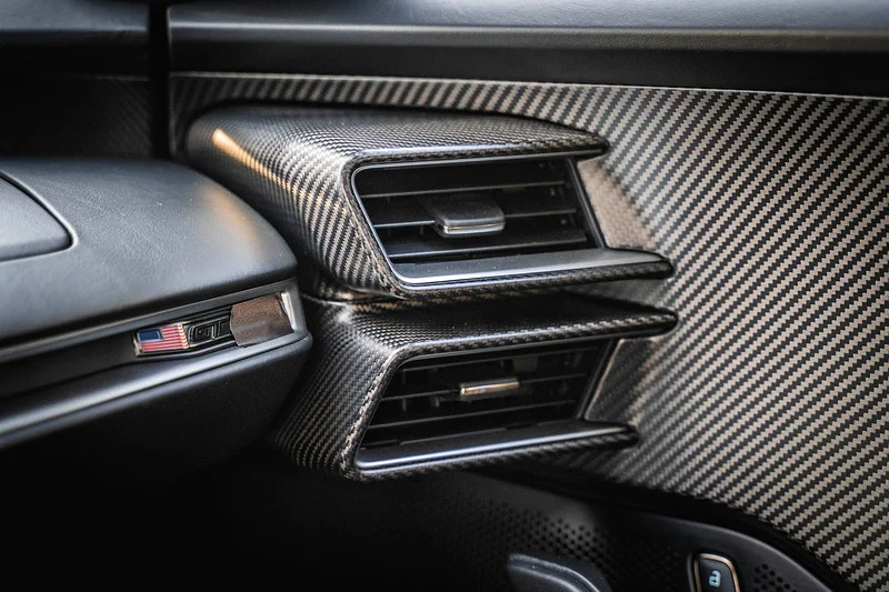 Ford GT LIQUID CARBON 1 OF 25 + FULL CARBON BODY !!! | dubizzle