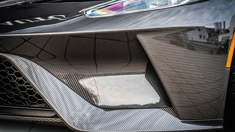 Ford GT LIQUID CARBON 1 OF 25 + FULL CARBON BODY !!! | dubizzle