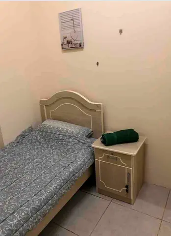 Rooms for rent in DIFC - Shared Rooms rental | dubizzle