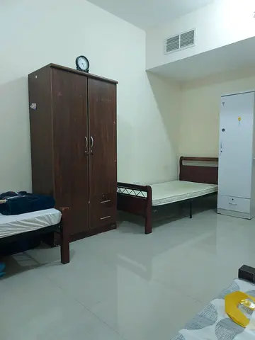 Rooms for rent in Shabiya 12 - Shared Rooms rental | dubizzle