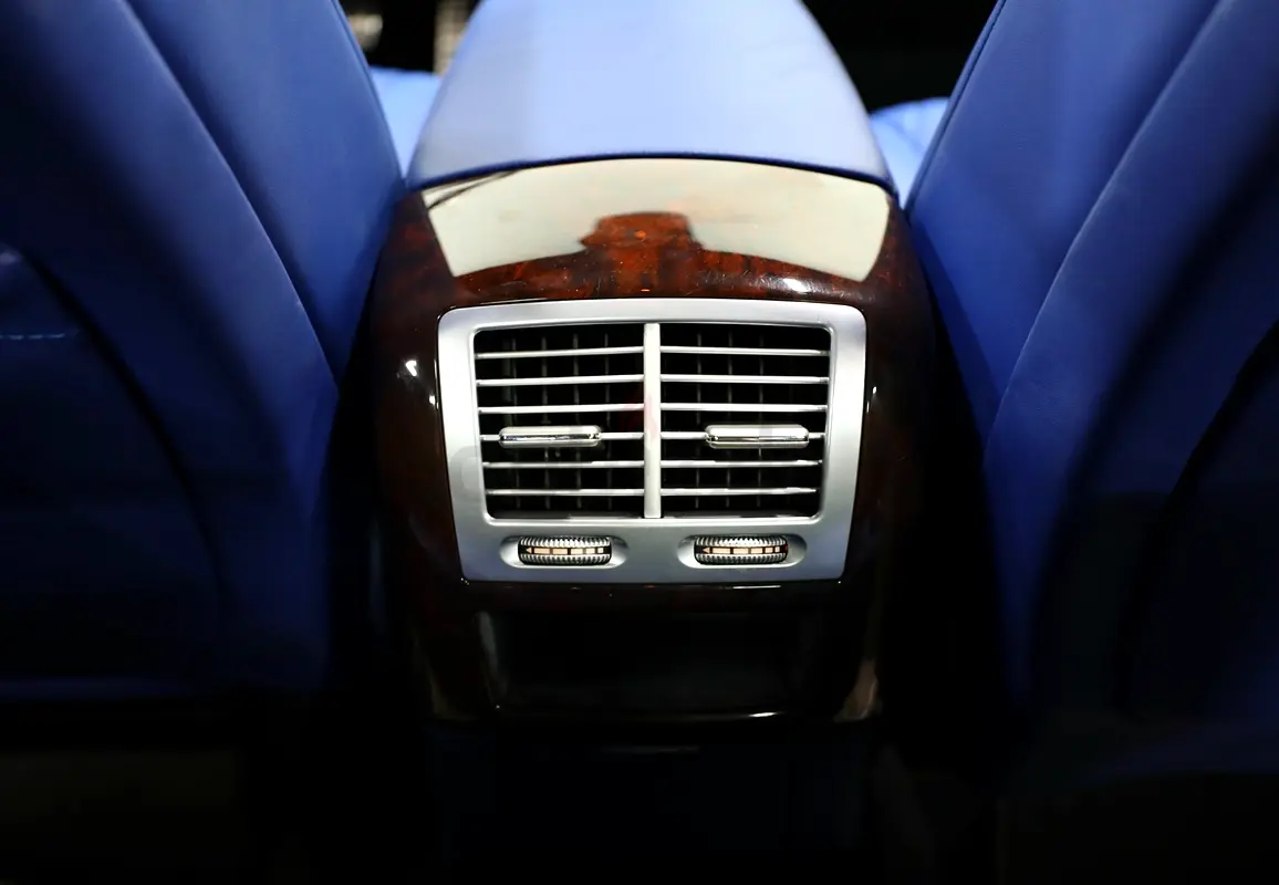 Upgrade Newest Shape | Maybach Kit | GCC | Perfect Condition Ref# ...