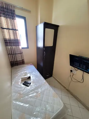 Rooms for rent in Al Rigga - Shared Rooms rental | dubizzle