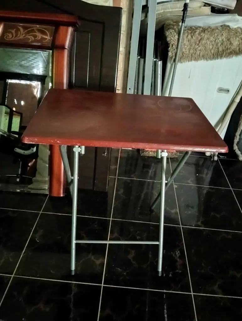 Folding table | dubizzle