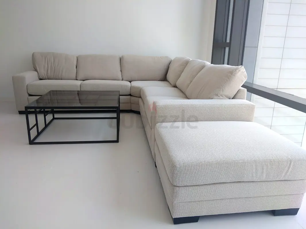 Sofa table | dubizzle