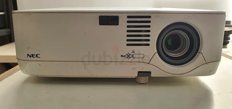 NEC NP510 Projector XGA Conference Room Projector | dubizzle