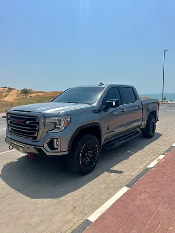 Buy & sell any GMC cars online - 1 used GMC cars for sale in Ras al ...