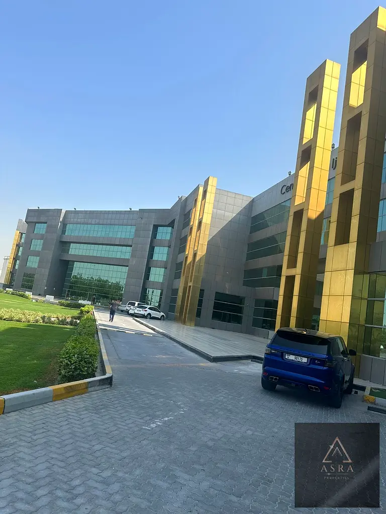 Shop: Shell & Core | Retail shop | Prime Location | dubizzle Dubai