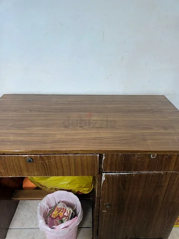 Buy & sell any Study Tables & Computer Tables online - 380 used Study ...
