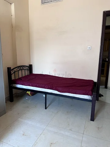 Rooms for rent in Shabiya 10 - Shared Rooms rental | dubizzle