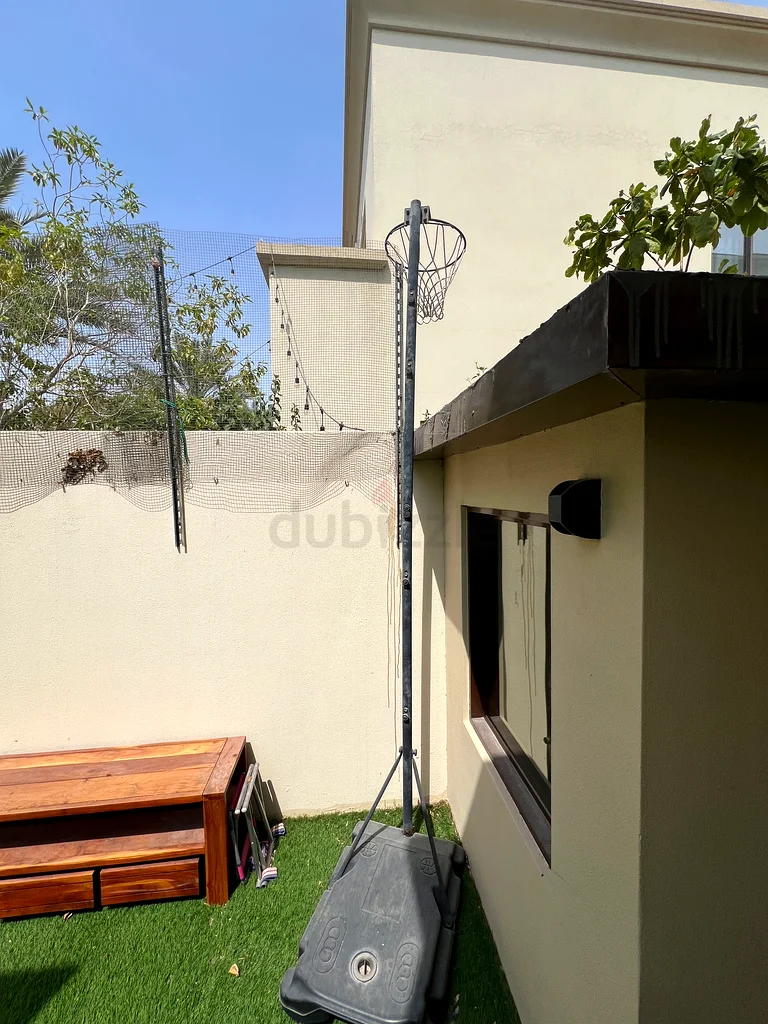 Netball hoop | dubizzle