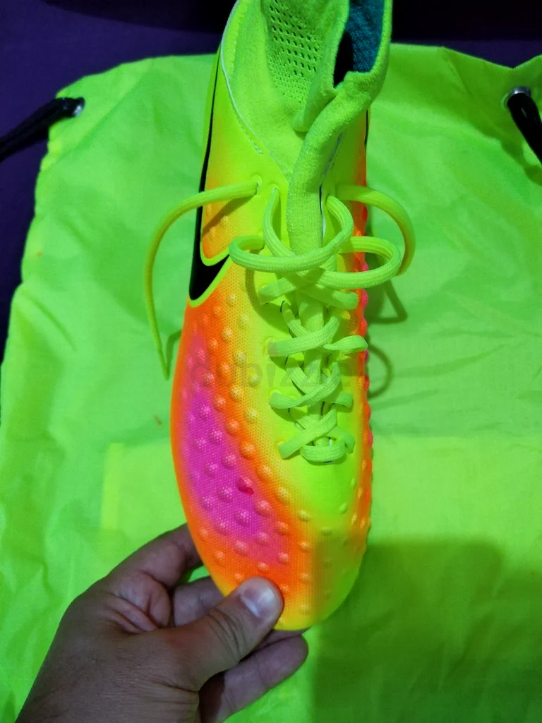 Nike magista studs store