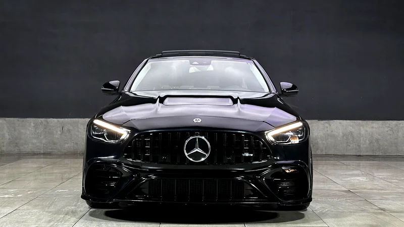 Mercedes Benz C300 2024 body kits 2024 | dubizzle Sharjah