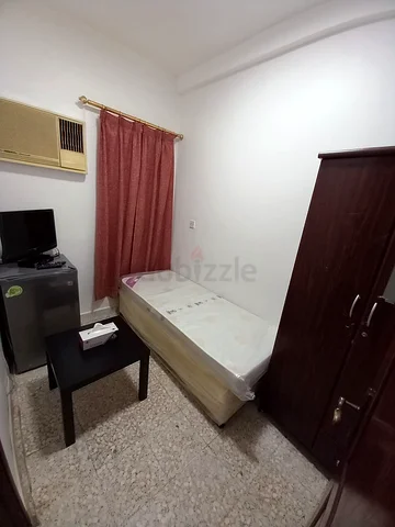Rooms for rent in Al Rigga - Shared Rooms rental | dubizzle