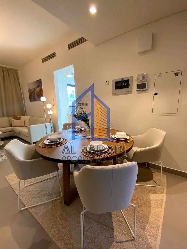 Apartment: Stunning 3 Bedrooms | VACANT | Luxurious Community ...