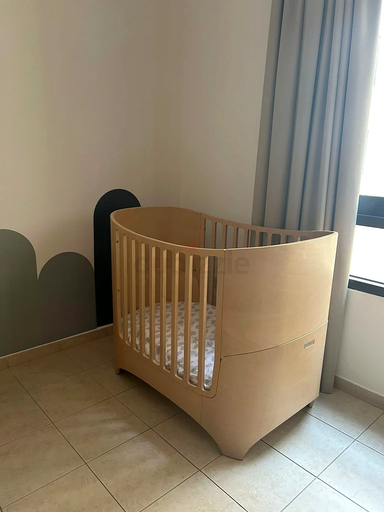 Leander baby crib cot 0-3 years (only 1 piece remaining) | dubizzle