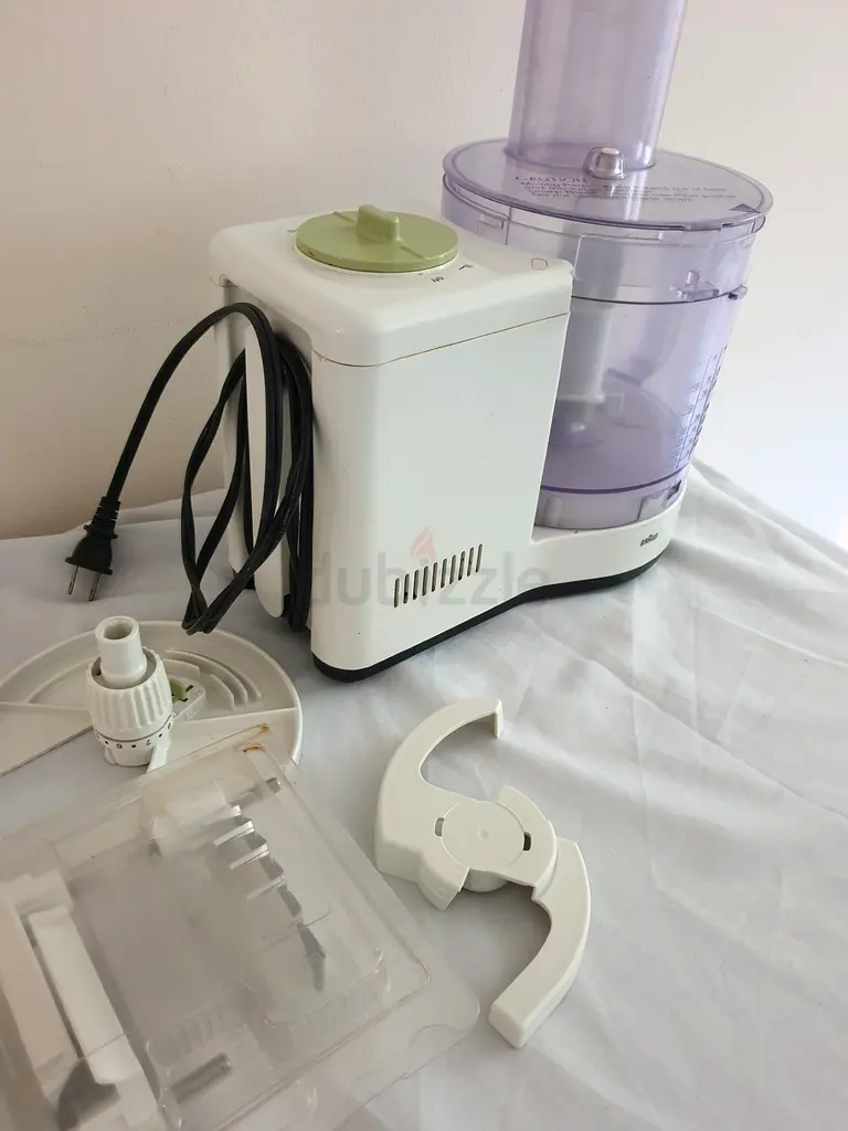 Braun Food Processor with Transformer | دوبيزل