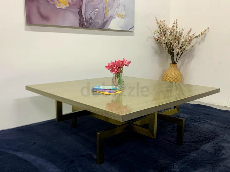 Beautiful Center Table | dubizzle