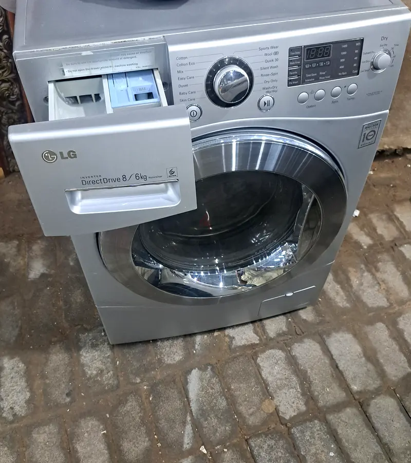 LG direct drive inverter washing machine 8kg wash and 6kg full driyar ...