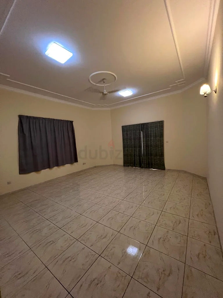 Villa: Studio room available for rent monthly | dubizzle Dubai