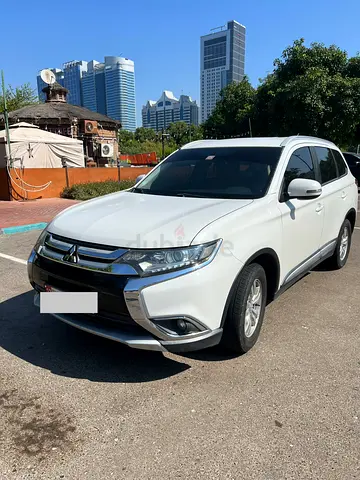 Mitsubishi Outlander for sale in Abu Dhabi | dubizzle