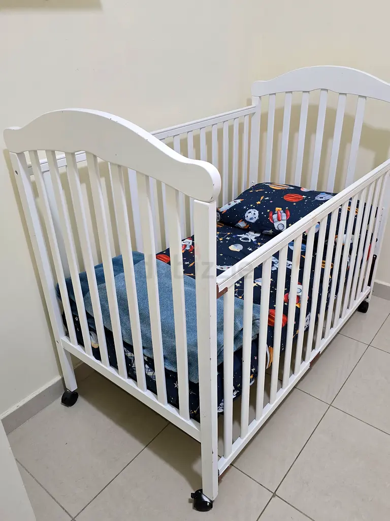 Baby Crib Babyshop kids 0-4 years 140x70cm | dubizzle