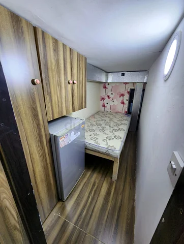 Apartment Rooms for rent under AED 1000/month in Sheikh Zayed Road ...