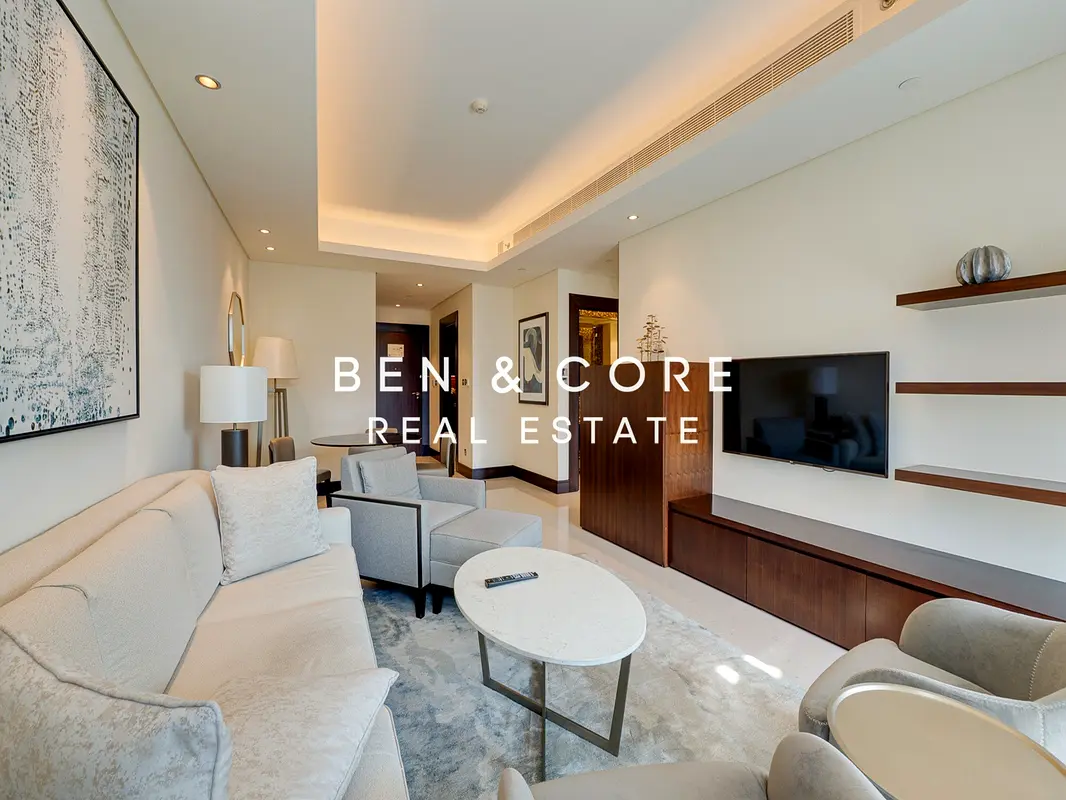 Apartment: Burj Khalifa Views | 1 Bed + Study | Furnished | dubizzle Dubai