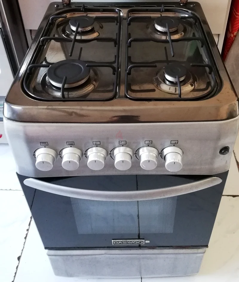 Cooking range Daewoo dubizzle