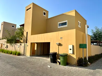 Villas with Garden for rent in Al Raha Gardens | dubizzle