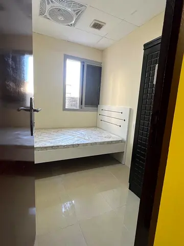 Apartment: Available partition dubai Al Nahda 1 Day to Day Market ...