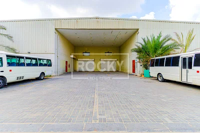 Warehouses for rent in Al Quoz - Warehouses rentals | dubizzle