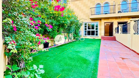 Private Townhouses for rent in Jumeirah Village Circle (JVC) | dubizzle