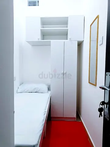 Rooms with Partition for rent in UAE | dubizzle
