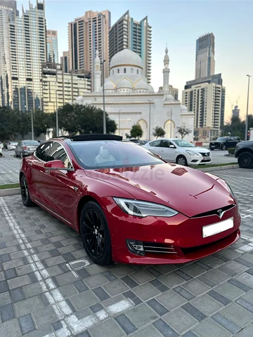 Used Tesla Model S with cooled seats for sale in Dubai | dubizzle