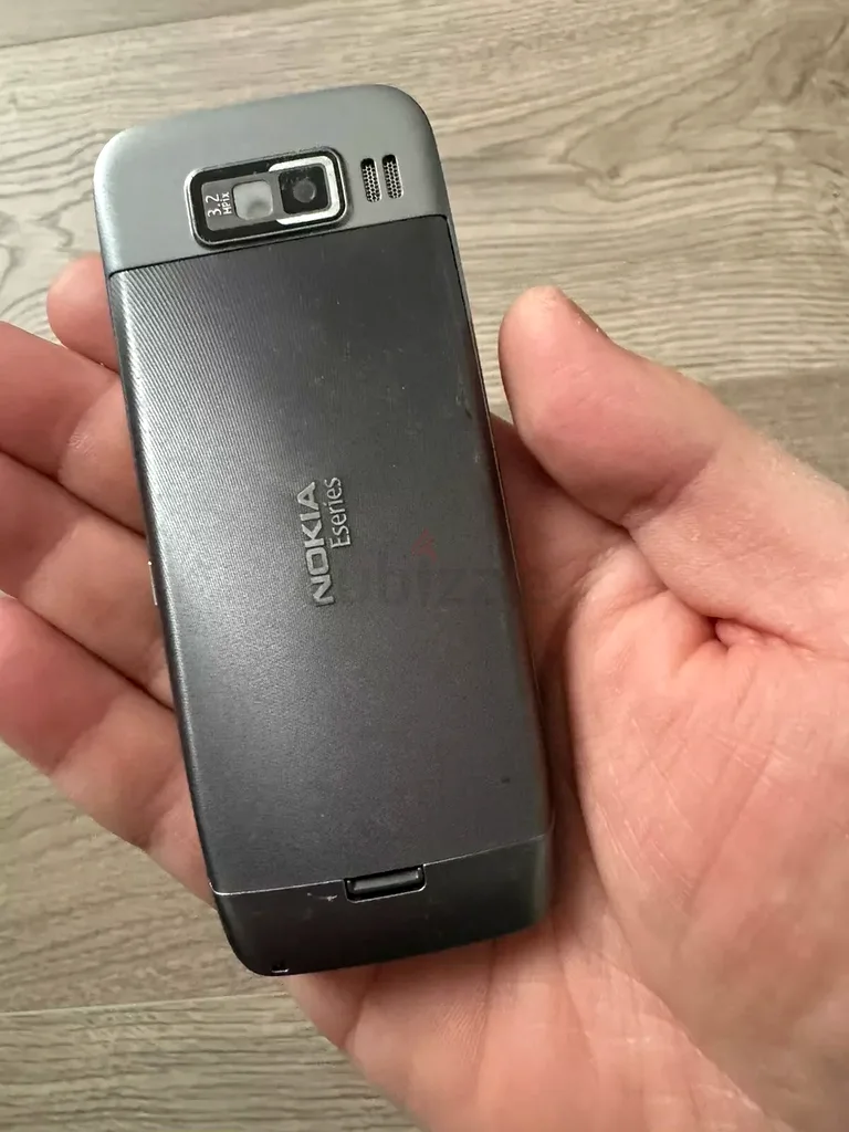 Nokia E52 Classic | dubizzle